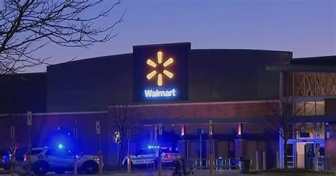 Shots Fired Inside South Side Walmart No Injuries Reported Cbs Chicago