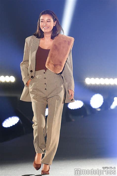 画像1927 木下優樹菜、恋人・三幸秀稔選手の誕生日祝福 肩組み密着ショット公開 モデルプレス