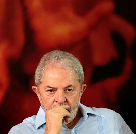 Lula Da Silva Entregó Su Pasaporte Después De Que Se Le Prohibió Salir