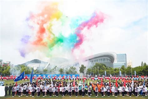 山东工艺美术学院产教融合青岛基地参加西海岸新区首届人才运动会 山东工艺美术学院产教融合青岛基地