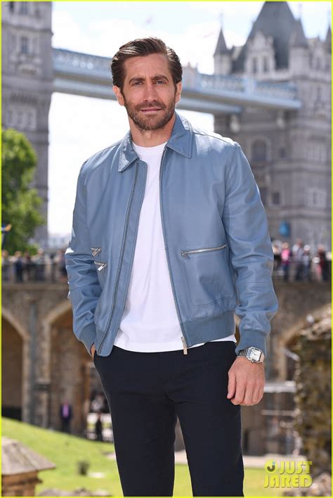 Tom Holland Jake Gyllenhaal And Zendaya Reunite At Spider Man Far From