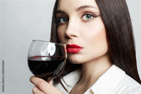 Beautiful Girl With Glass Of Wine Beautiful Woman Drinking Red Wine