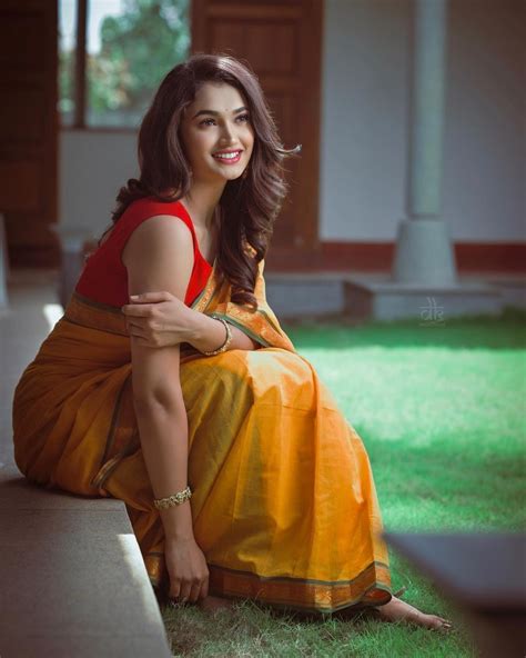 Pin On The Saree Love