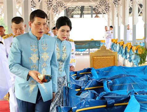 ในหลวง รัชกาลที่ 10 เสด็จฯ ทรงบำเพ็ญพระราชกุศล เนื่องใน วันเกิด เจ้าคุณพระสินีนาฏ