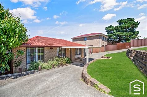 Under Offer Within One Week Alex Minassian