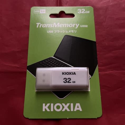 キオクシア Kioxia Usbメモリ 32gb Usb20 メルカリ
