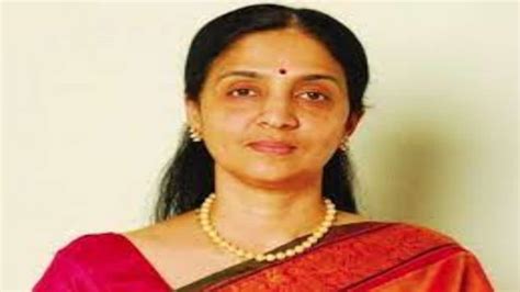 Cbi Arrests Former Nse Ceo Chitra Ramkrishna In Co Location Scam Case
