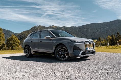 Bmw M暴風級「一千牛米」的疾電風馳！ix M60正式在台上市 Carstuff 人車事