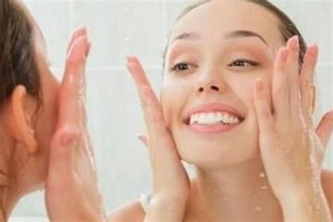 如何消除脸上的痘印，按照这个步骤，你也可以是素颜女神！！ 知乎