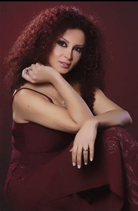 رولا محمود معلومات خطيرة عن اختفاء فنانة مصرية في شوارع لندن الموجز