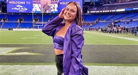 Estranged Wife Of Baltimore Ravens Star Claps Back After Being Accused