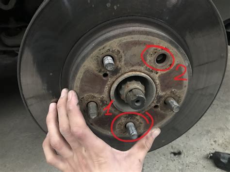Замена шпильки ступицы колеса — Toyota Camry (XV30), 3 л, 2001 года ...