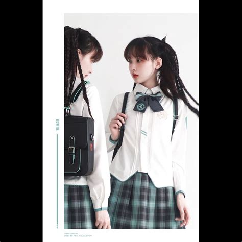 Amahakawa X Hatsune Miku Winter And Autumn Jk College Style Bow Tie