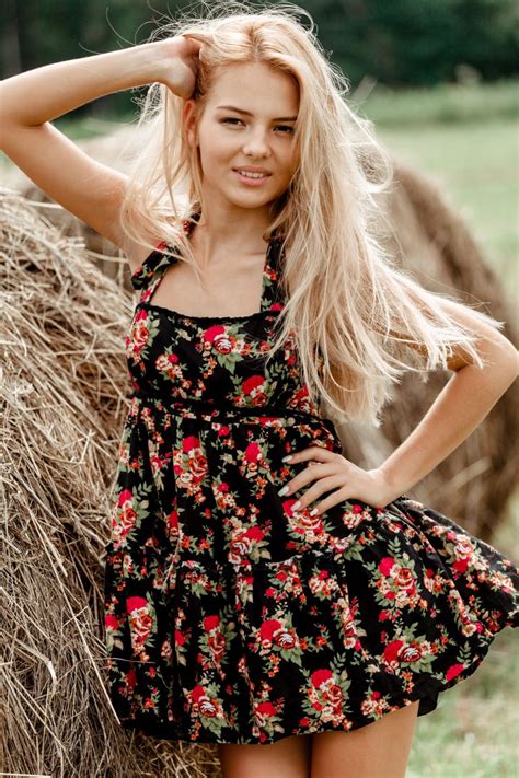 Tatiana Georgieva Set From The Trunk Of Memories An Old