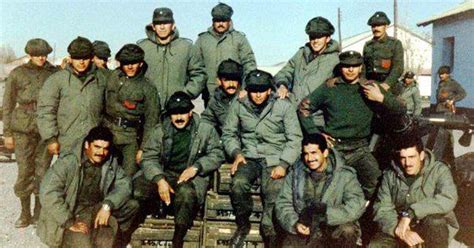 La Guerra Por Tierra Por Aire Y Por Mar Tres Relatos Sobre Malvinas