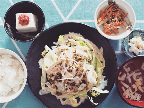 本日のランチは豚しゃぶサラダ！ ブログ 西明石の居酒屋なら家庭料理と肉 居酒屋 伸