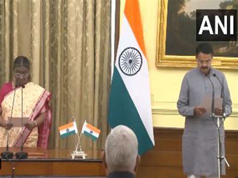 Bjp Mp Bhartruhari Mahtab Takes Oath As Pro Tem Speaker Headlines