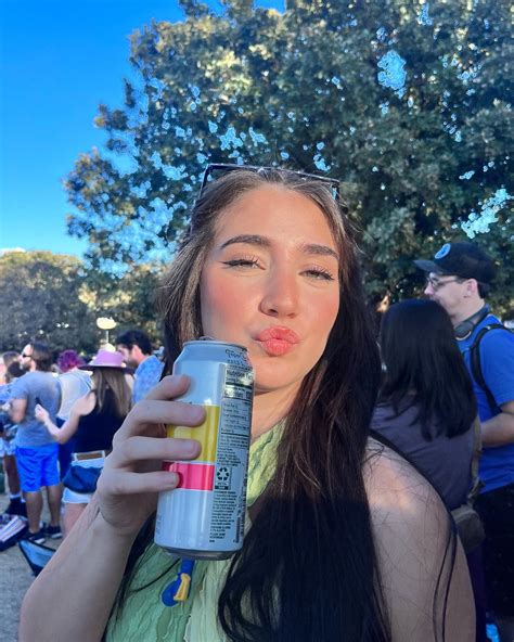 Becca Garnica I ️ Nuevayol Duhhhhh… Part 2 Instagram