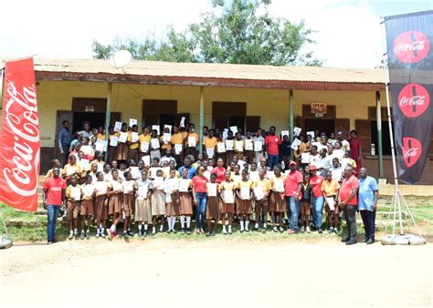 Coca Cola Ghana Empowers Over 1200 Jhs Students In Kumasi