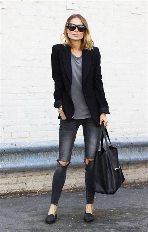 البليزر الأسود يكسر قواعد الموضة فى 2020 6 طرق مميزة لارتدائه اليوم