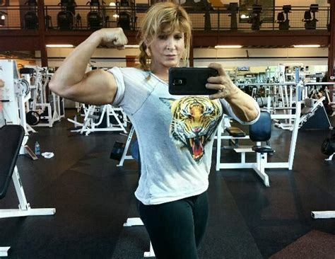 Muscles Nikki Fuller Mirror