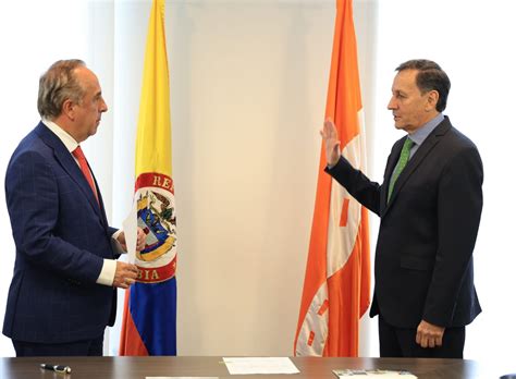 Juan Alfonso Latorre Se Posesionó Como Nuevo Director De Invías