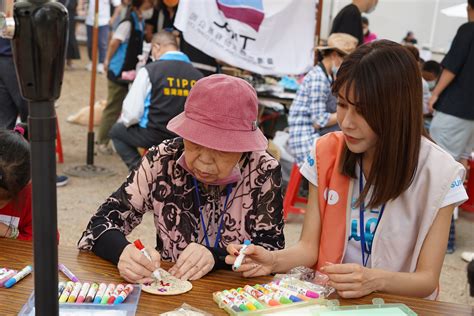 7旬嬤靠著演戲抒發情緒 走出憂鬱 Enn台灣電報