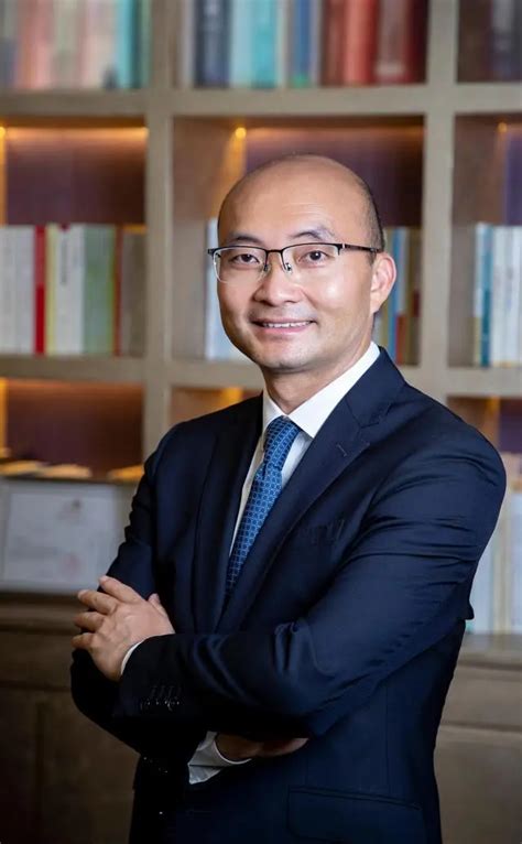 广州市国资委换帅！梁凌峰：狠抓降本增效，着力防范经营风险 腾讯新闻
