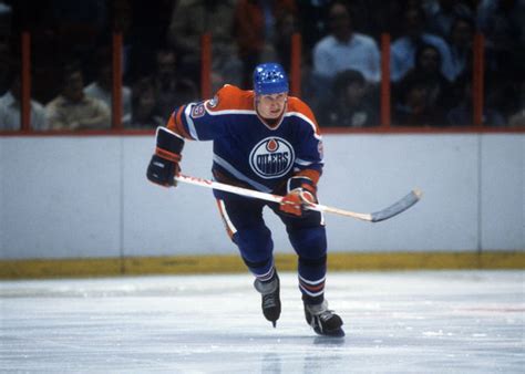 How Many Goals Does Wayne Gretzky Have Essentiallysports