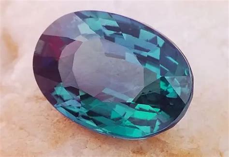 Натуральные камни-самоцветы - как выбрать свой талисман | Stones and ...