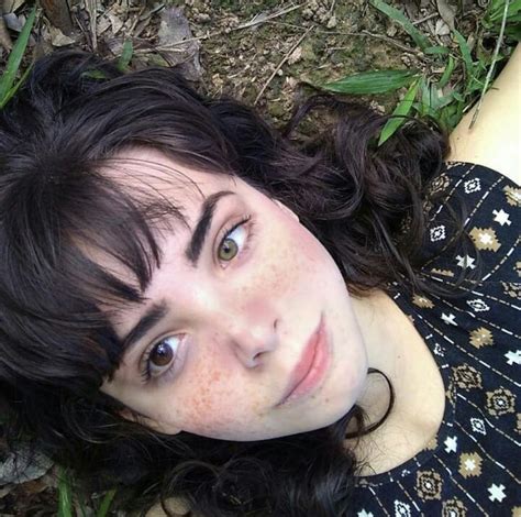 Girls With Black Hair Guys And Girls Pretty Eyes Cool Eyes