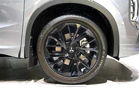 三菱 アウトランダー Phev ブラックエディション プレミアム Mitsubishi Outlander Phev Black
