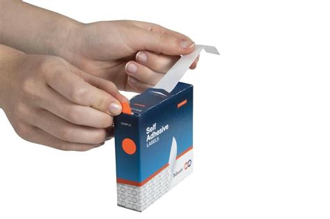 Label Quik Stik Disp 14mm Fluoro Red Dot 700 Labels