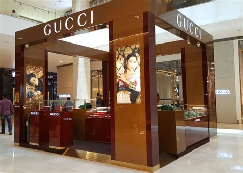奢侈品牌店面门头招牌设计图片欣赏 四川零贰捌广告有限公司