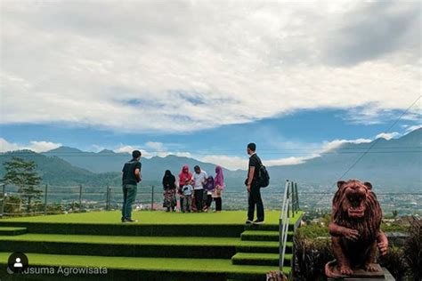 Tempat Wisata Alam Kekinian Di Malang Raya Banyak Spot Selfie Halaman All Kompas