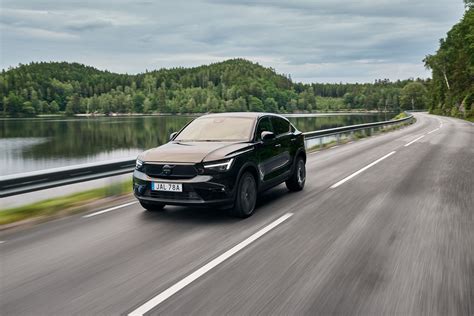 EC40 Black edition - Volvo Cars Global Media Newsroom