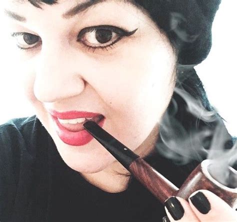 Pin By Terrence Jackson On Pipe Loving Ladies Smoking Pipe Lady Pipes