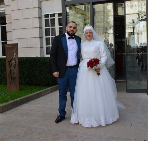 Mâcon Félicitations à Amandine Et Houssam