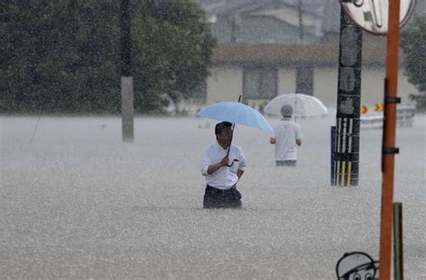 ญี่ปุ่นอ่วม ‘ฝนตกหนัก ดินถล่ม ในภาคตะวันตกเฉียงใต้ เตือนอพยพทันที 4 2