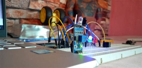 Using An Infrared Proximity Sensor Aaenics