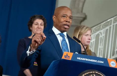 Mayor Adams To Implement Curfew At Four Nyc Migrant Centers Hellenic