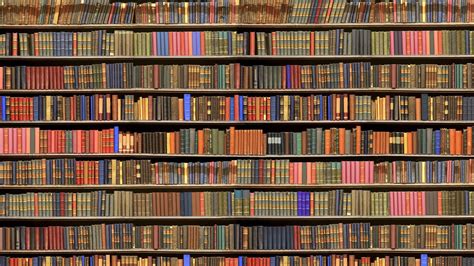 Книжная полка текстура - 33 фото
