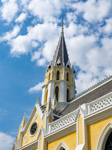 Thai Temples That Have Been Inspired By Gothic Architecture And Imitate