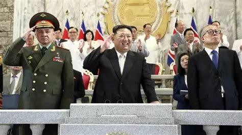 金正恩与中俄代表团观看阅兵凤凰网视频凤凰网