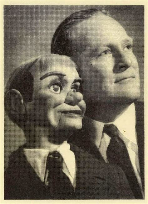30 Old And Unsettling Photographs Of Ventriloquist Dummies Flashbak