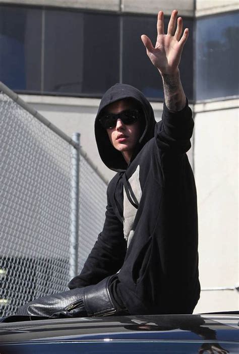 Justin Bieber Crying In Jail
