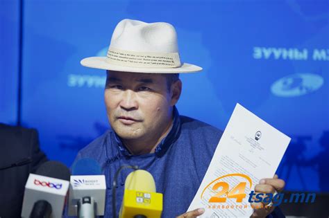 Сумын онцгой хамгаалалтын бүсийг орон нутгийн тусгай хамгаалалтаас гаргаж өг гэдэг бол маш том