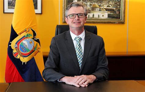 Ministro de Economía Juan Carlos Vega Malo viaja a Brasil para
