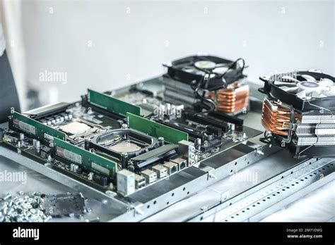 Man Engineer Collector Independent Self Computer Assembly Mounting