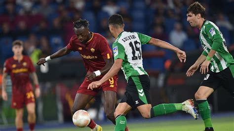 Betis Vs Roma Horario Canal De Tv Streaming Online Posibles